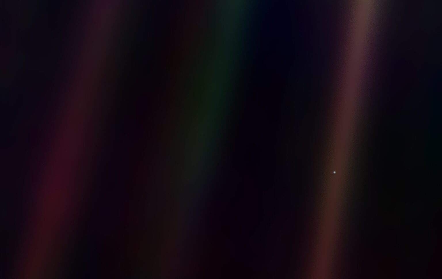 How far can Voyager 1 go before we lose contact? - Primal Nebula