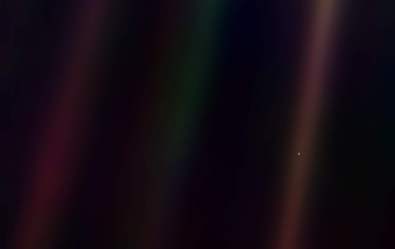 How far can Voyager 1 go before we lose contact? - Primal Nebula